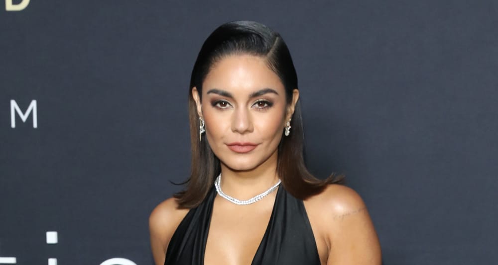 Leslie Garvin - Bounding Into Comics